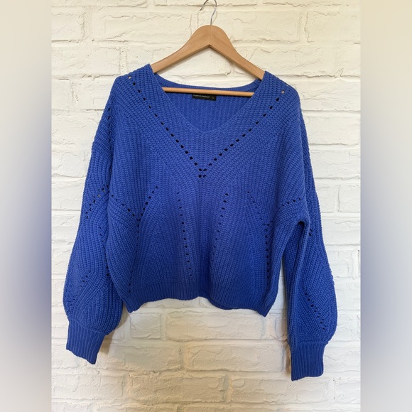 moon & madison | Sweaters | Moon Madison Sweater With Bubble Sleeves ...